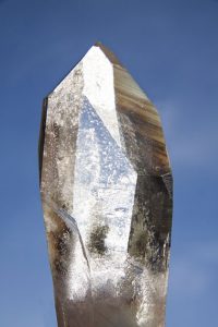 Internal structure of crystals and gems