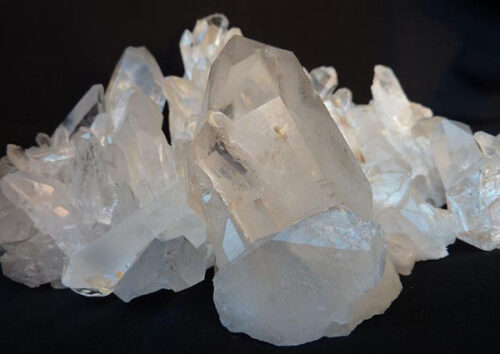Quartz crystal cluster properties