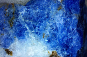 The Properties of Sodalite - Crystals Gems